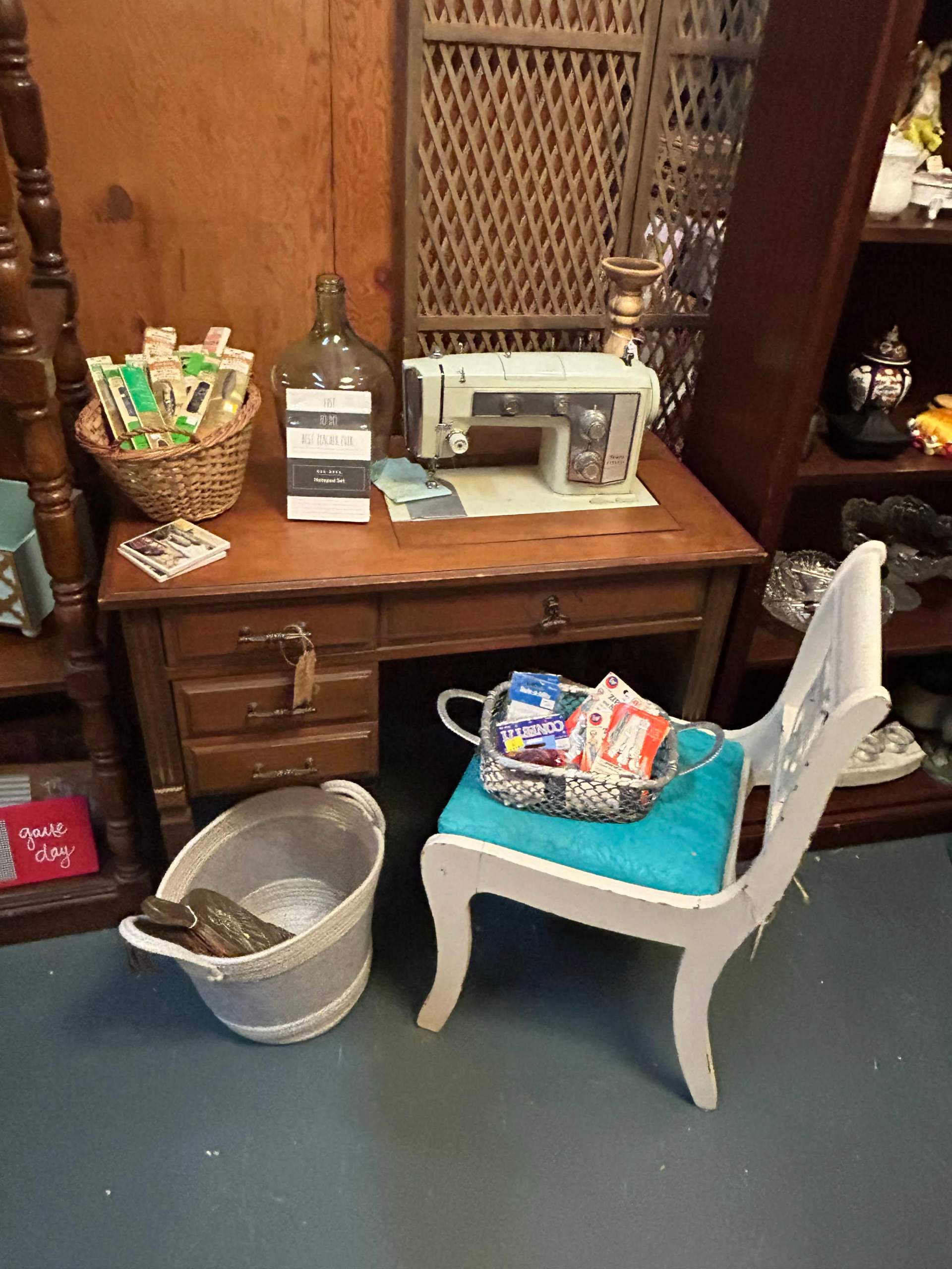 Kenmore Sewing Machine & Table 158.18022 - Crafting with Brandy