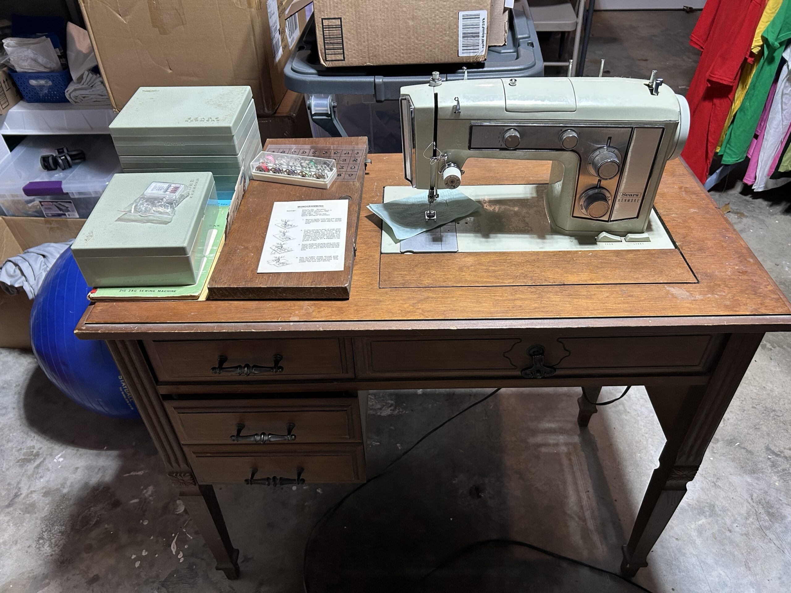 Kenmore Sewing Machine & Table 158.18022 - Crafting with Brandy