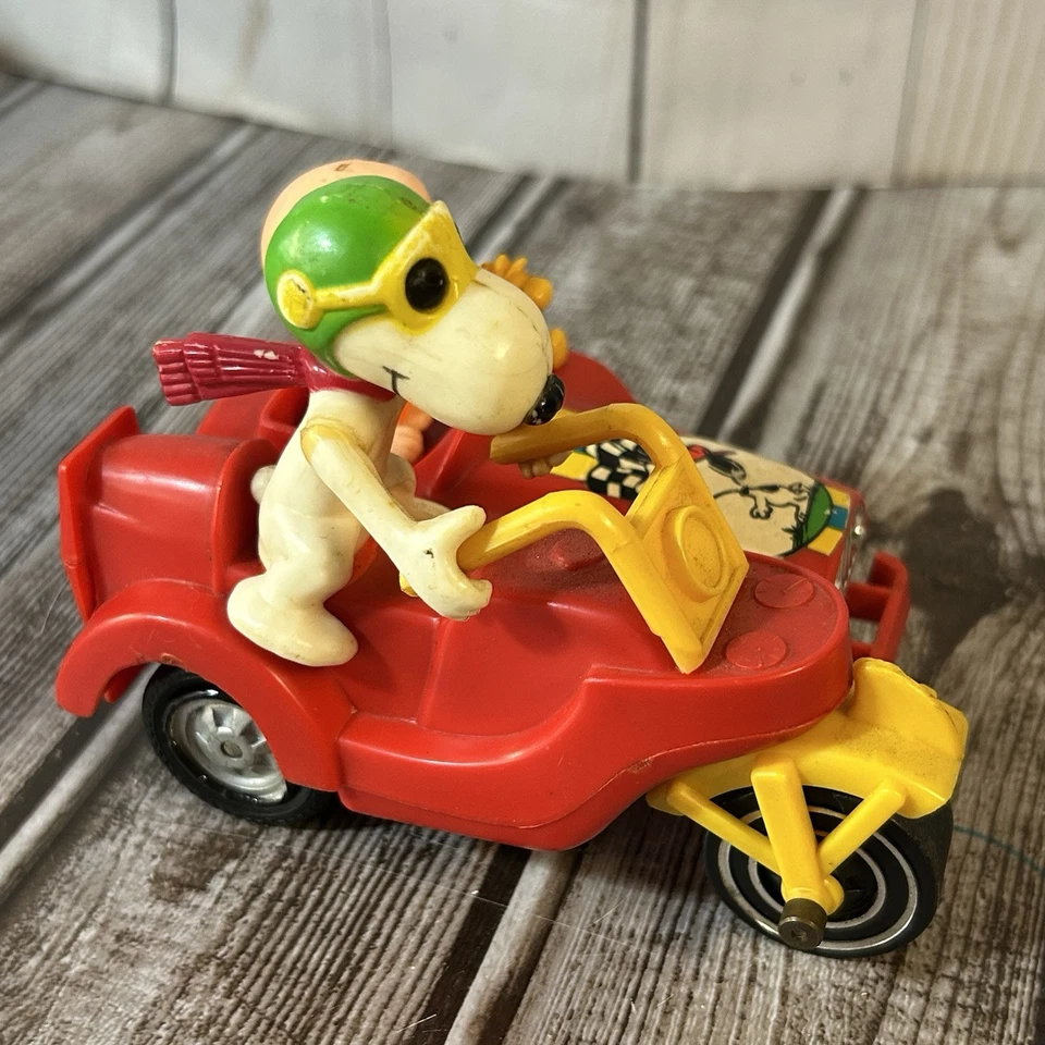 Vintage 1970’s Peanuts Snoopy & Charlie Brown Riding Motorcycle Toy ...